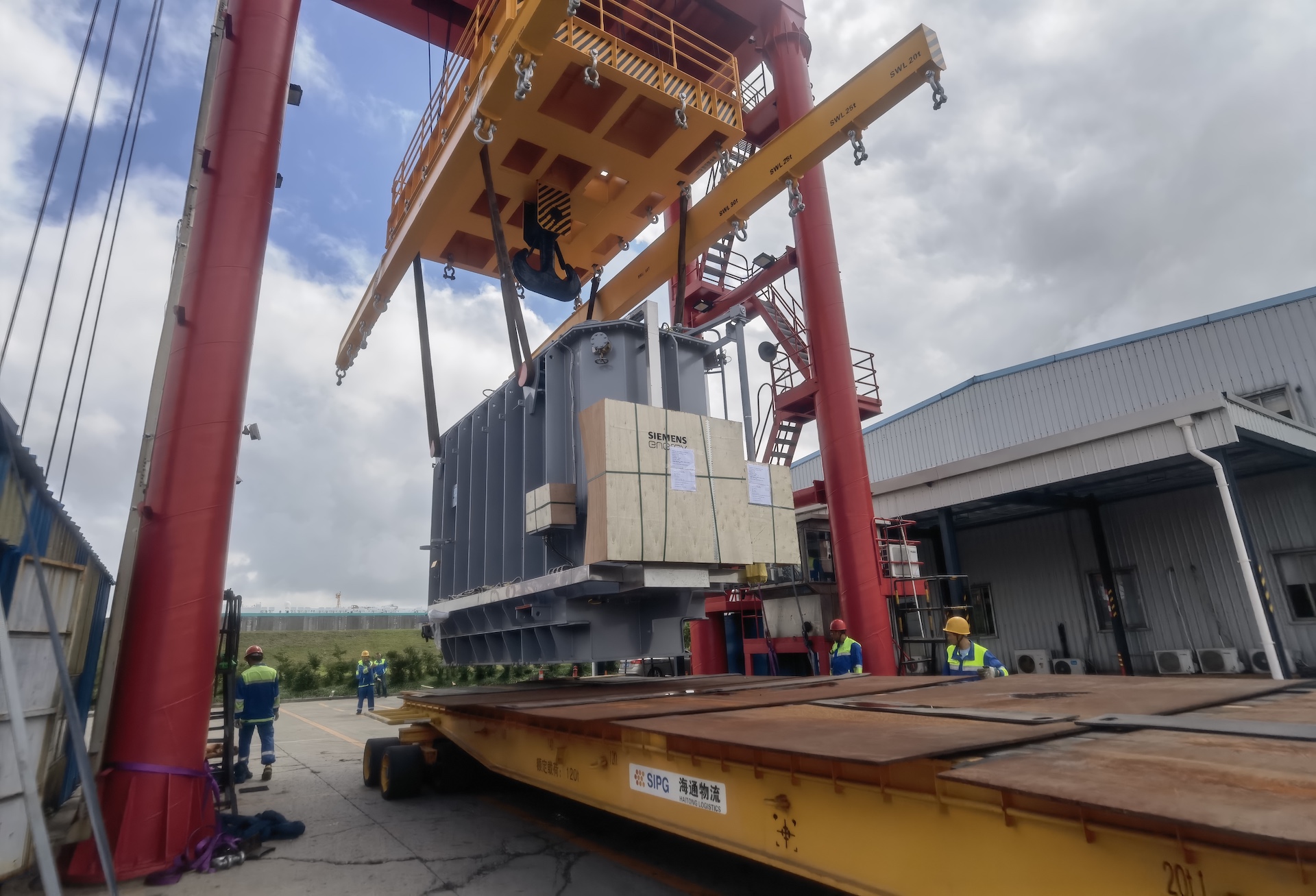 RoRo Transformer - Global Star Logistics